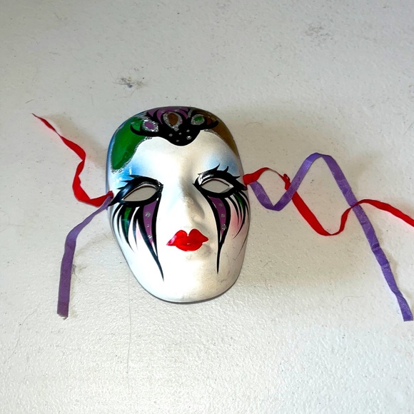 Art | Ceramic Theater Mask White Green Black Eyes Red Lips Silver ...
